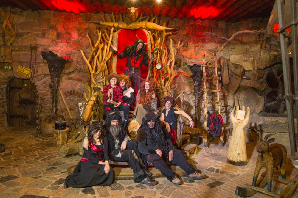 Peklo Čertovina Hlinsko - hříšníci nečekejte a rychle do pekla | On ...